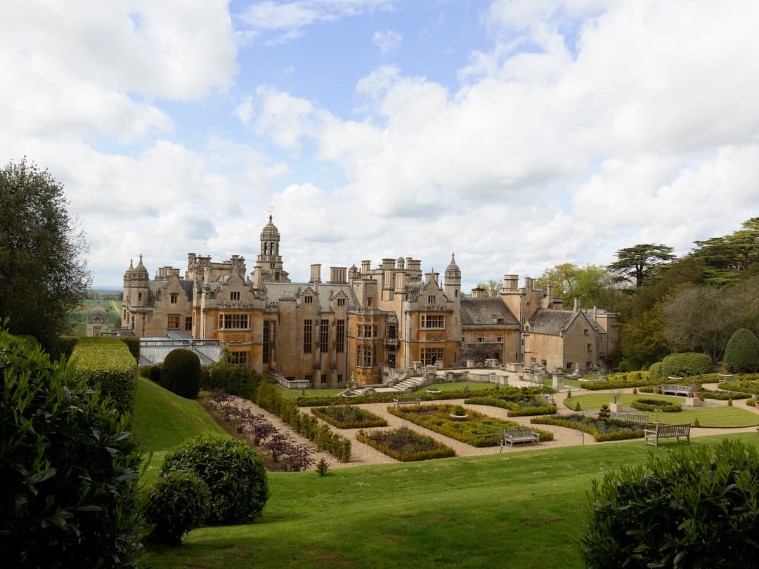 Remarkable Manor Home | Dramatic & Unique Venue | Harlaxton